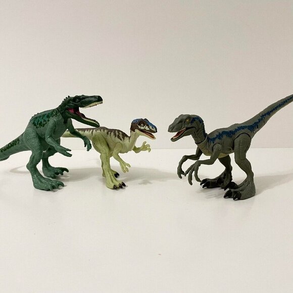 Toys | Jurassic World Dino Rivals Herrerasaurus Camp Cretaceous ...